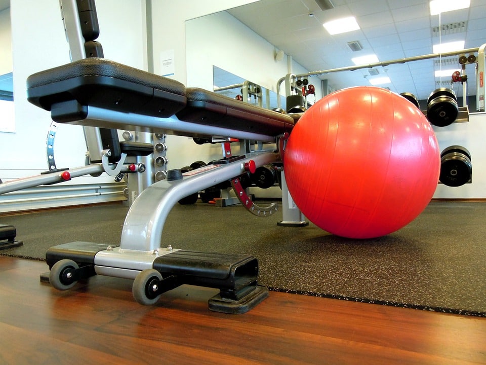 Comment choisir la taille d'un ballon de gym ? - Format Sport
